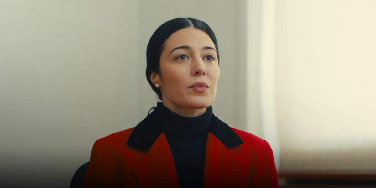 Transmisión en vivo de Between Borders: A Behind the Scenes Look at Between Borders