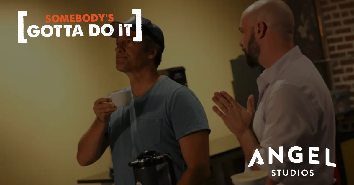 Watch Somebody's Gotta Do It Season 2 Episode 3: Mütter Museum on Angel ...