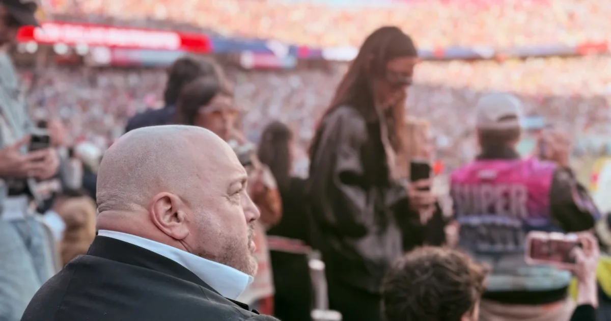 Why Was Kevin James So Sad at the Big Game? | Angel
